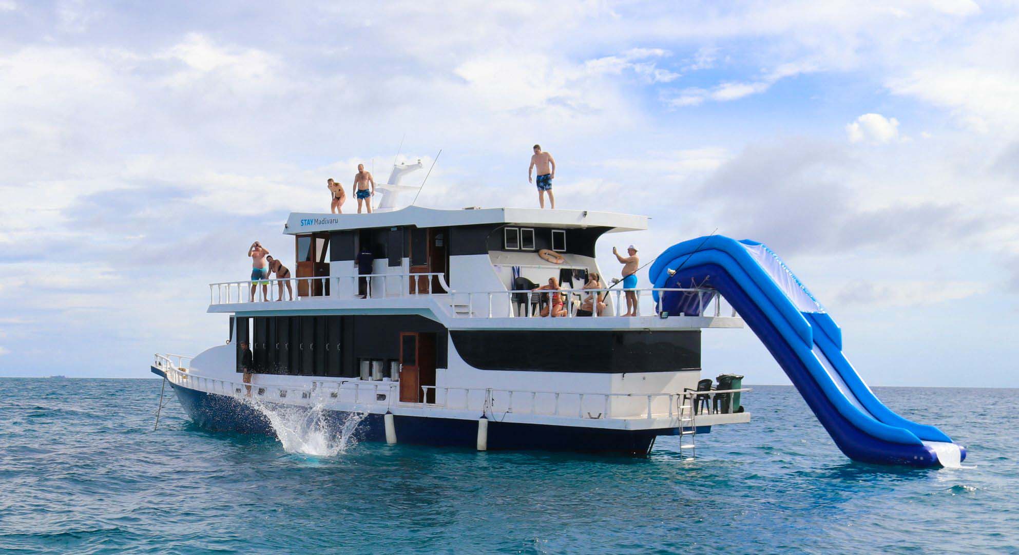 Varu - Saltwater Travel